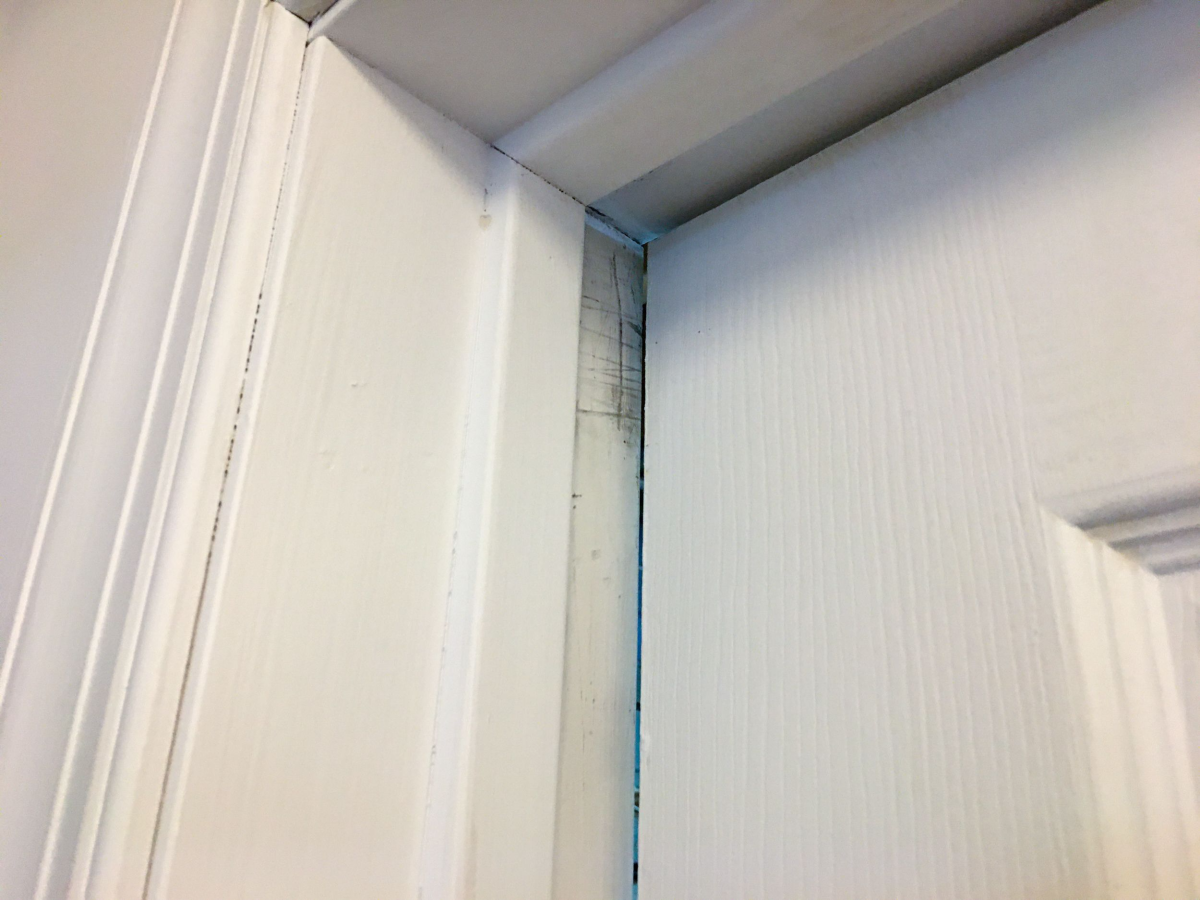5 Simple Hacks To Fix Door Jamming During Monsoon - Bebak Post